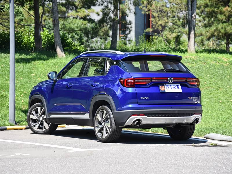 【图解图片_渝中长安4S店万友行健长安CS35PLUS图片】-汽车之家