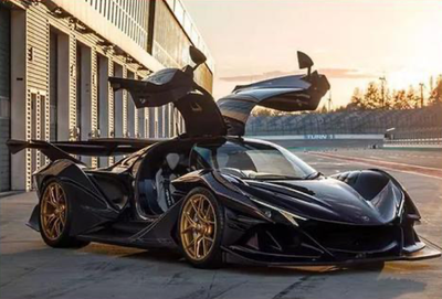 【文章】【全碳纤维量产超级跑车Apollo IE总重量只有1250Kg】在第三届中国国际进口博览会上，德国超级跑车制造公司Apollo汽车 ...